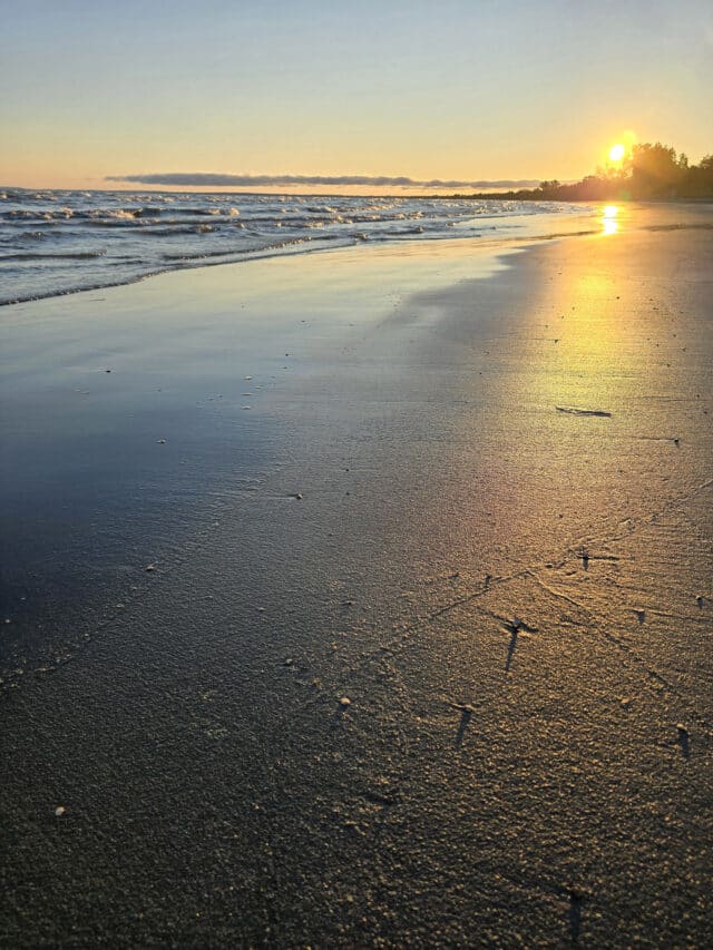 Wasaga Beach Provincial Park - EVERYTHING You Need to Know! - 2 Nerds ...