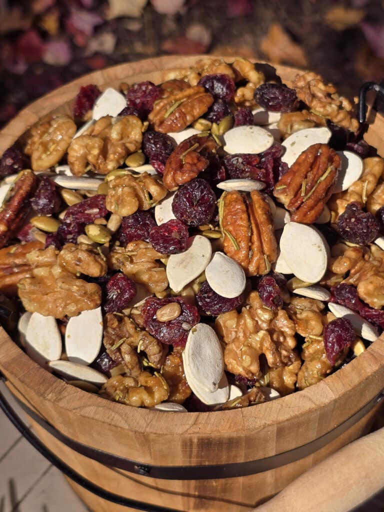 Thanksgiving Trail Mix Recipe [with Maple Rosemary Glazed Nuts!] - 2 ...