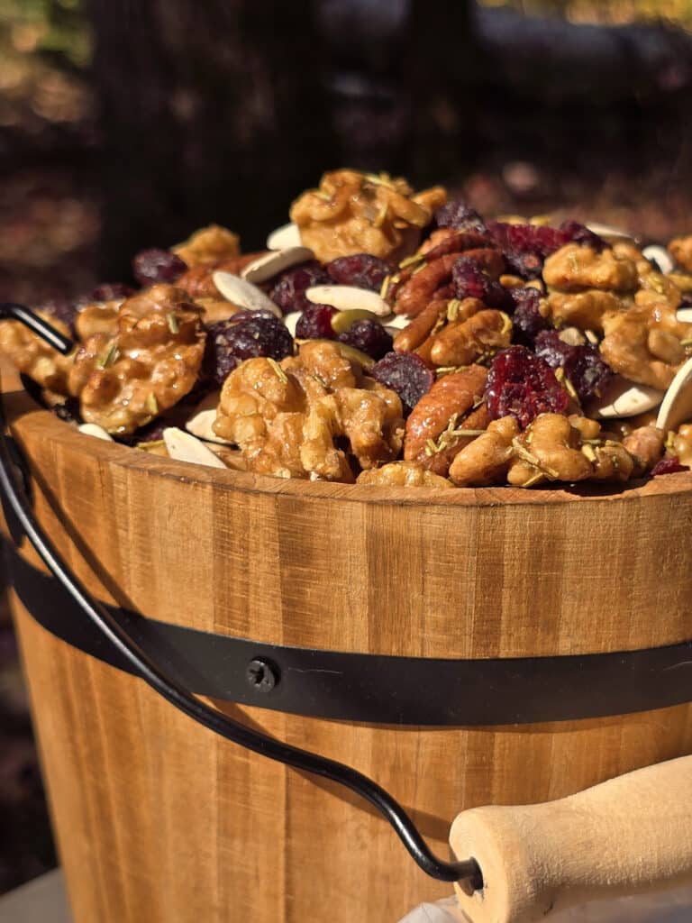 Thanksgiving Trail Mix Recipe [with Maple Rosemary Glazed Nuts!] - 2 ...